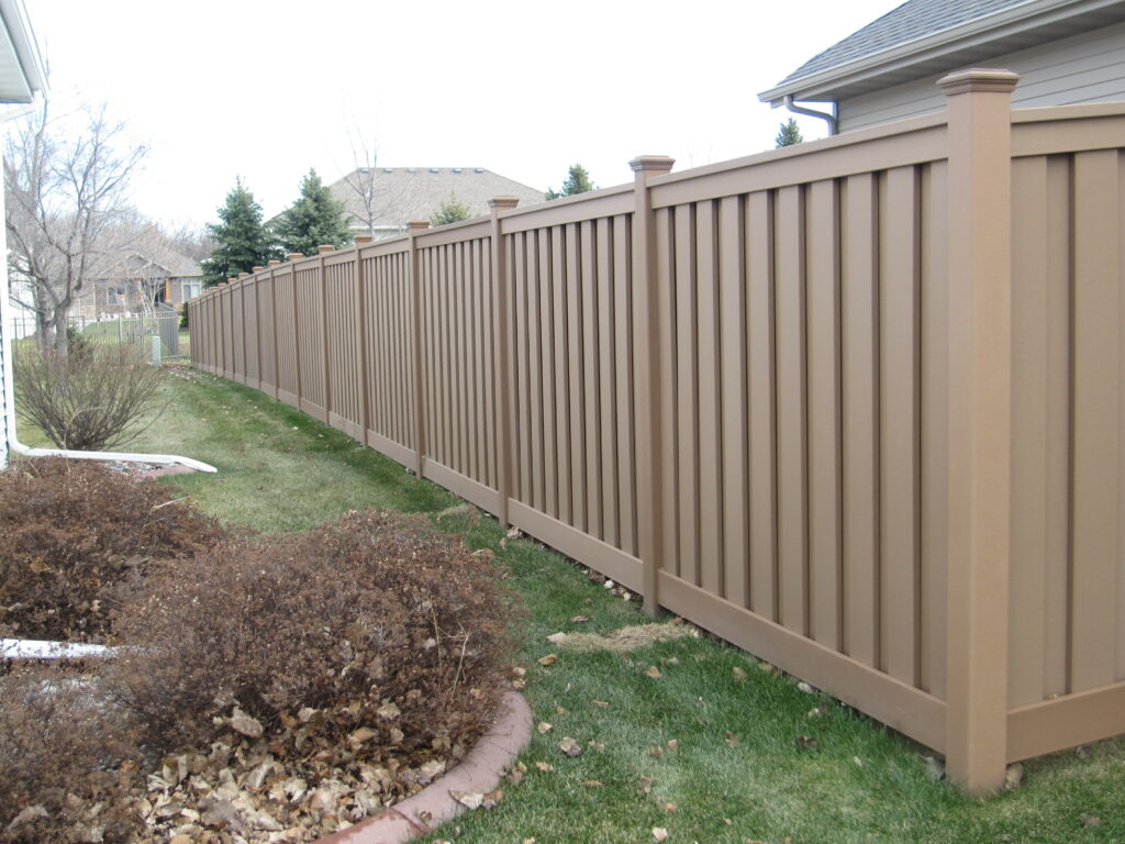 Project Gallery of Dakota Fence